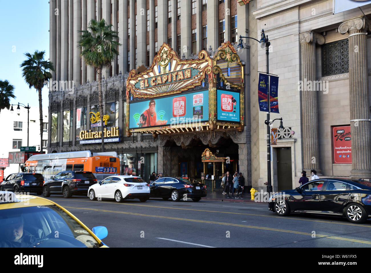 LOS ANGELES, CA/USA - NOVEMBER 30, 2018: The Iconic El Capitan Theatre ...