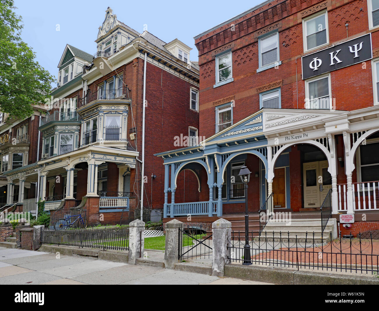 PHILADELPHIA - MAY 2019: The residential area around the University of ...
