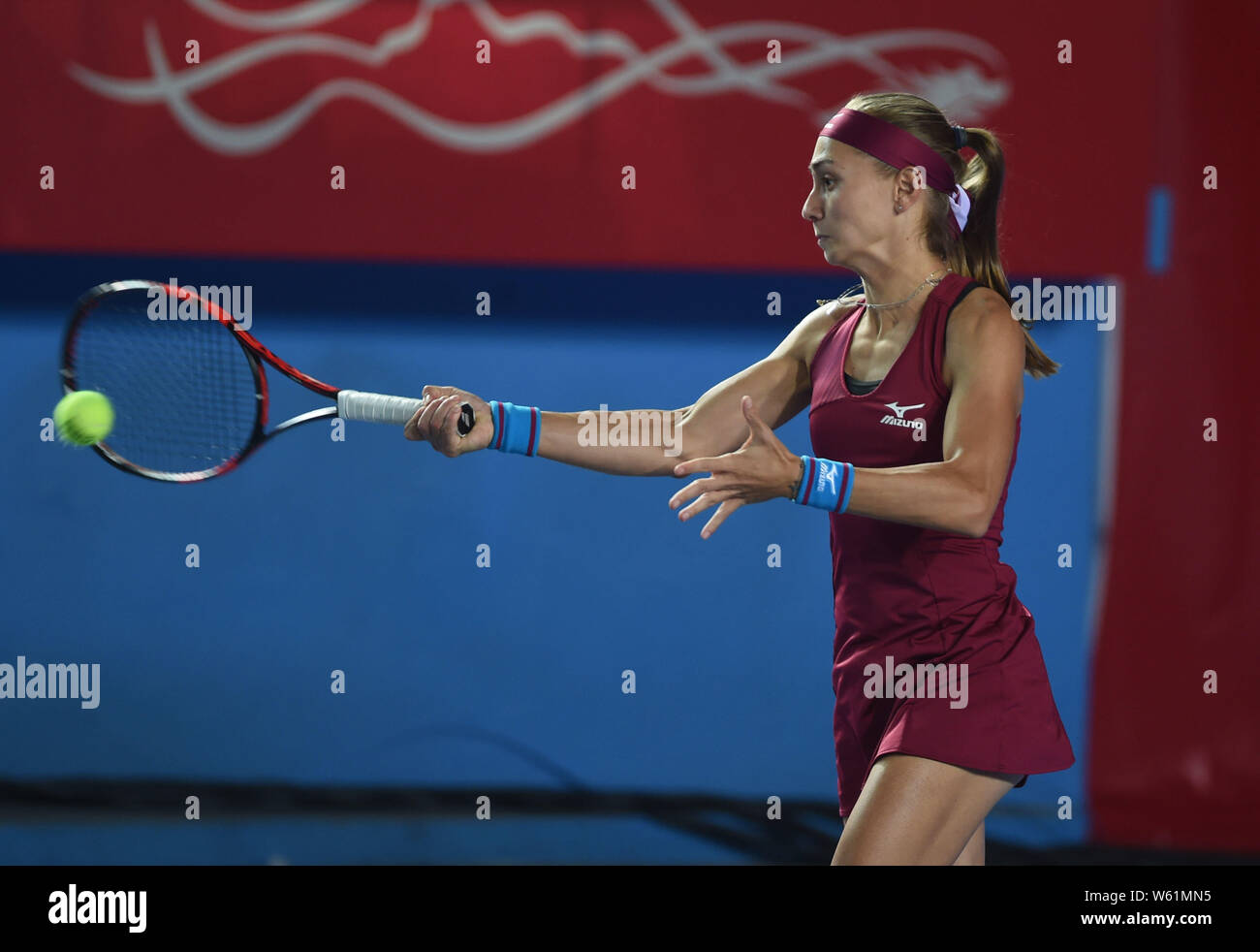 Aleksandra krunic tennis hi-res stock photography and images - Alamy