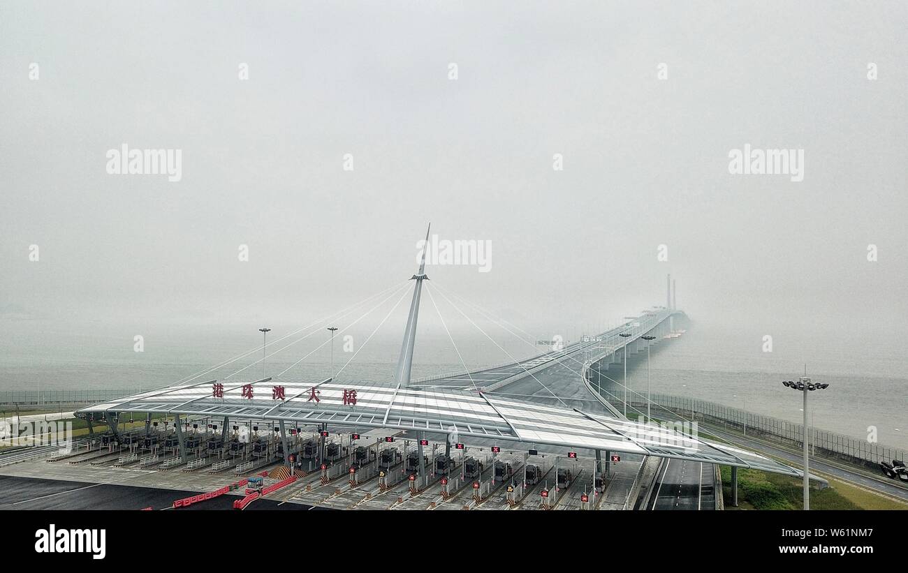 A view of the world's longest cross-sea bridge, the Hong Kong-Zhuhai ...