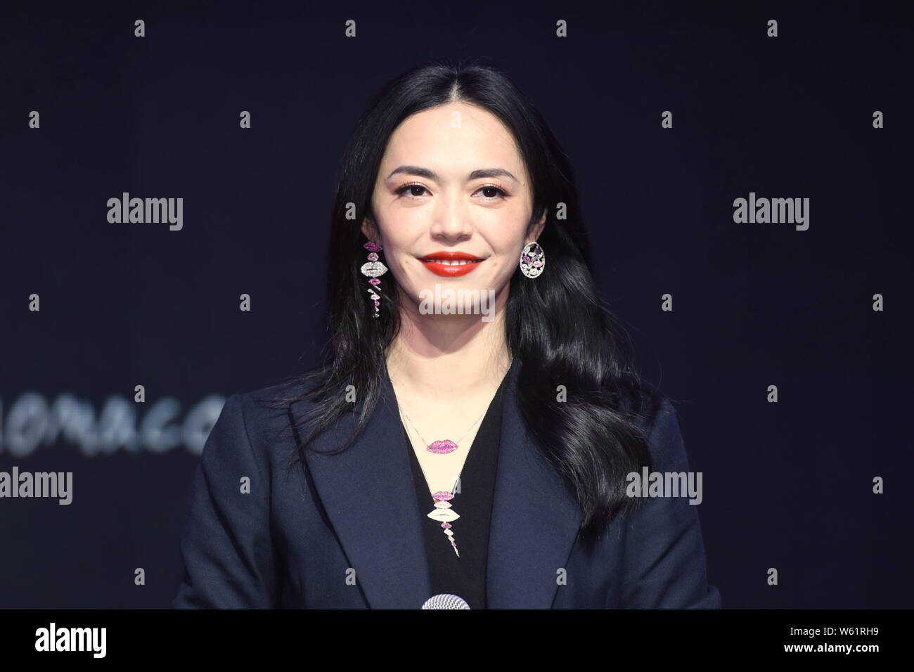 Chinese Actress Yao Chen