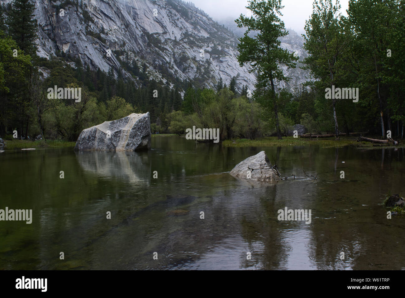Mirror reflection waterfalls hi-res stock photography and images - Alamy