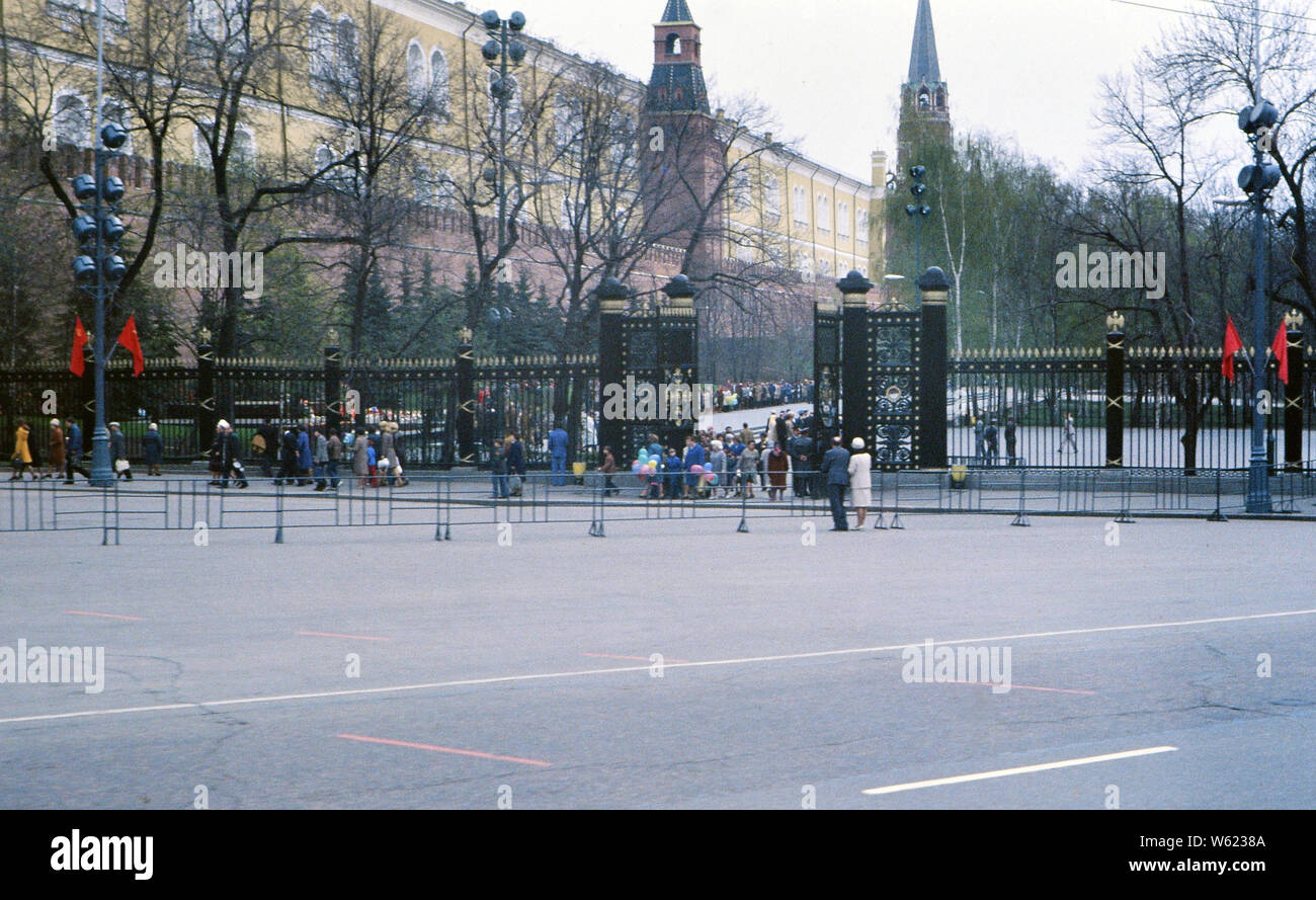 Moscow 1970s street hi-res stock photography and images - Alamy