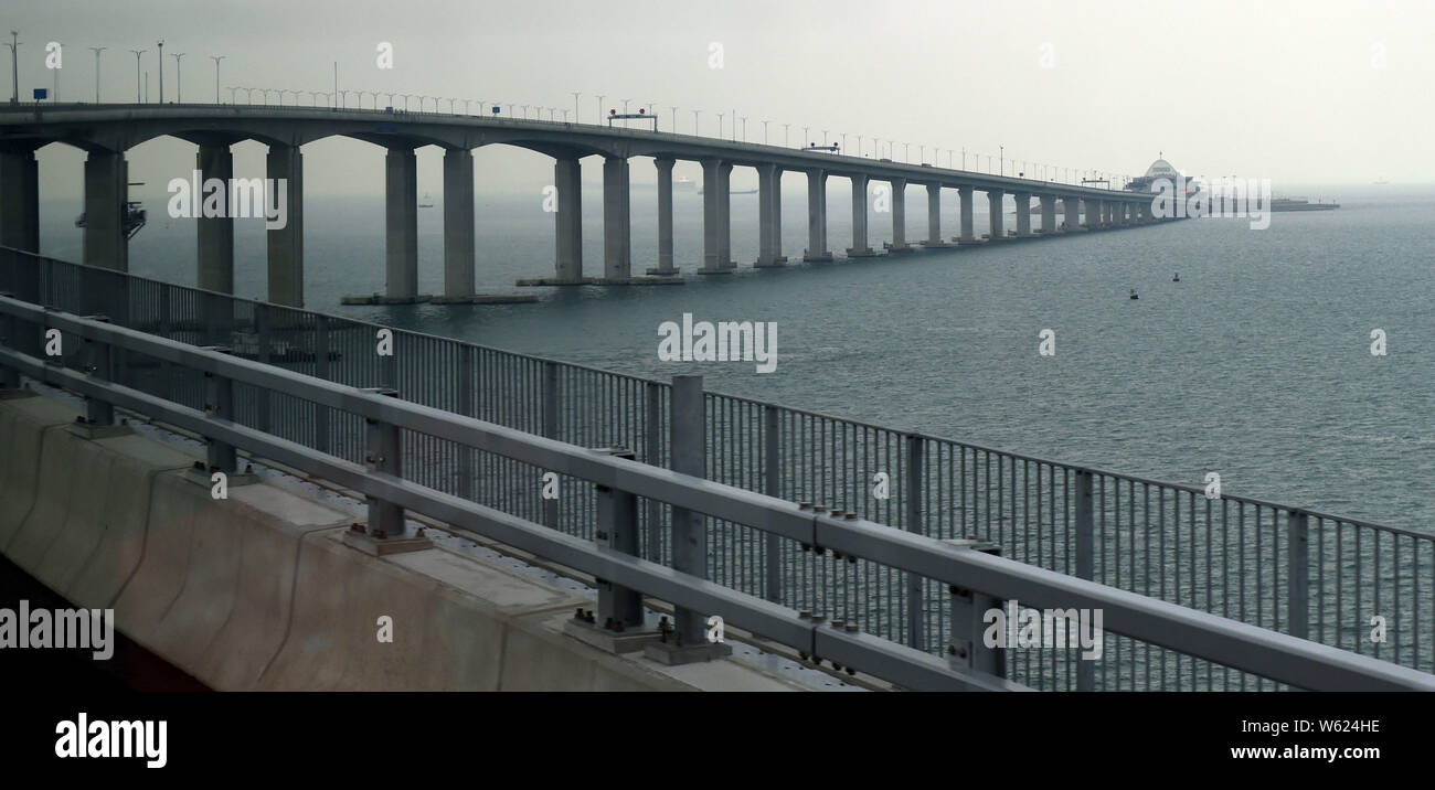 View of the world's longest cross-sea bridge, the Hong Kong-Zhuhai ...