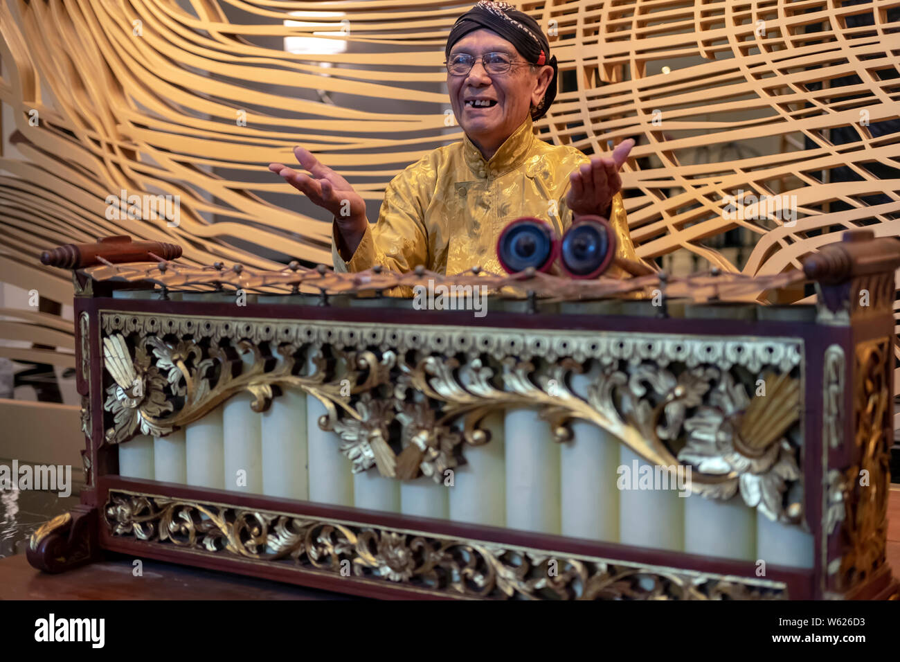 Indonesia player hi-res stock photography and images - Alamy