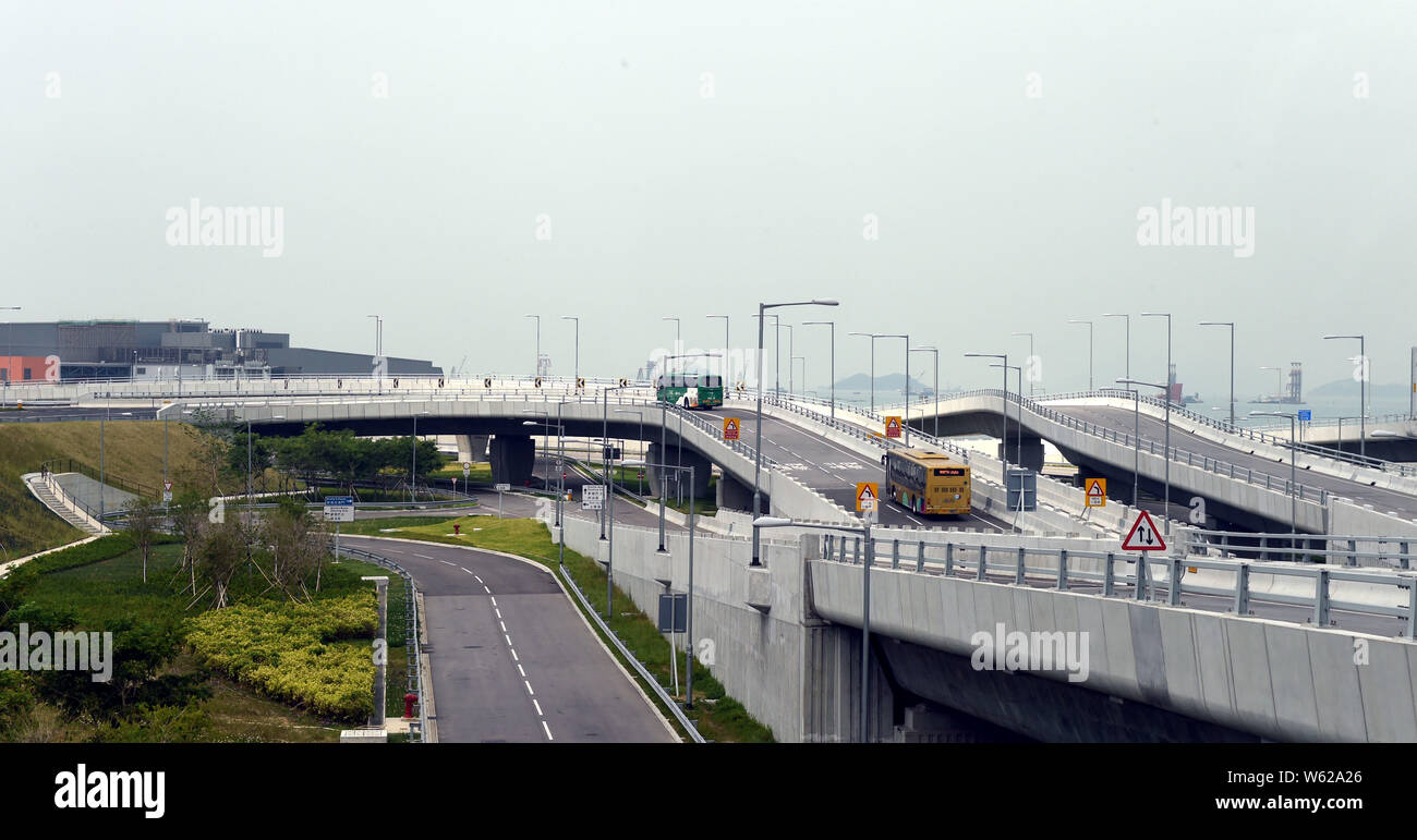 View of the world's longest cross-sea bridge, the Hong Kong-Zhuhai ...