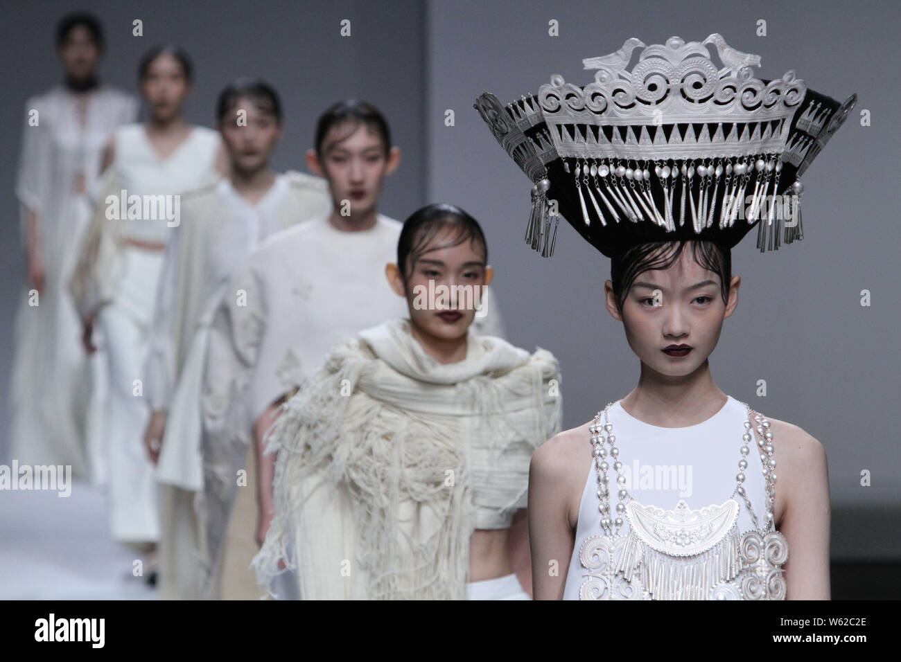 Models display new creations at the fashion show of A NIU A GA during ...