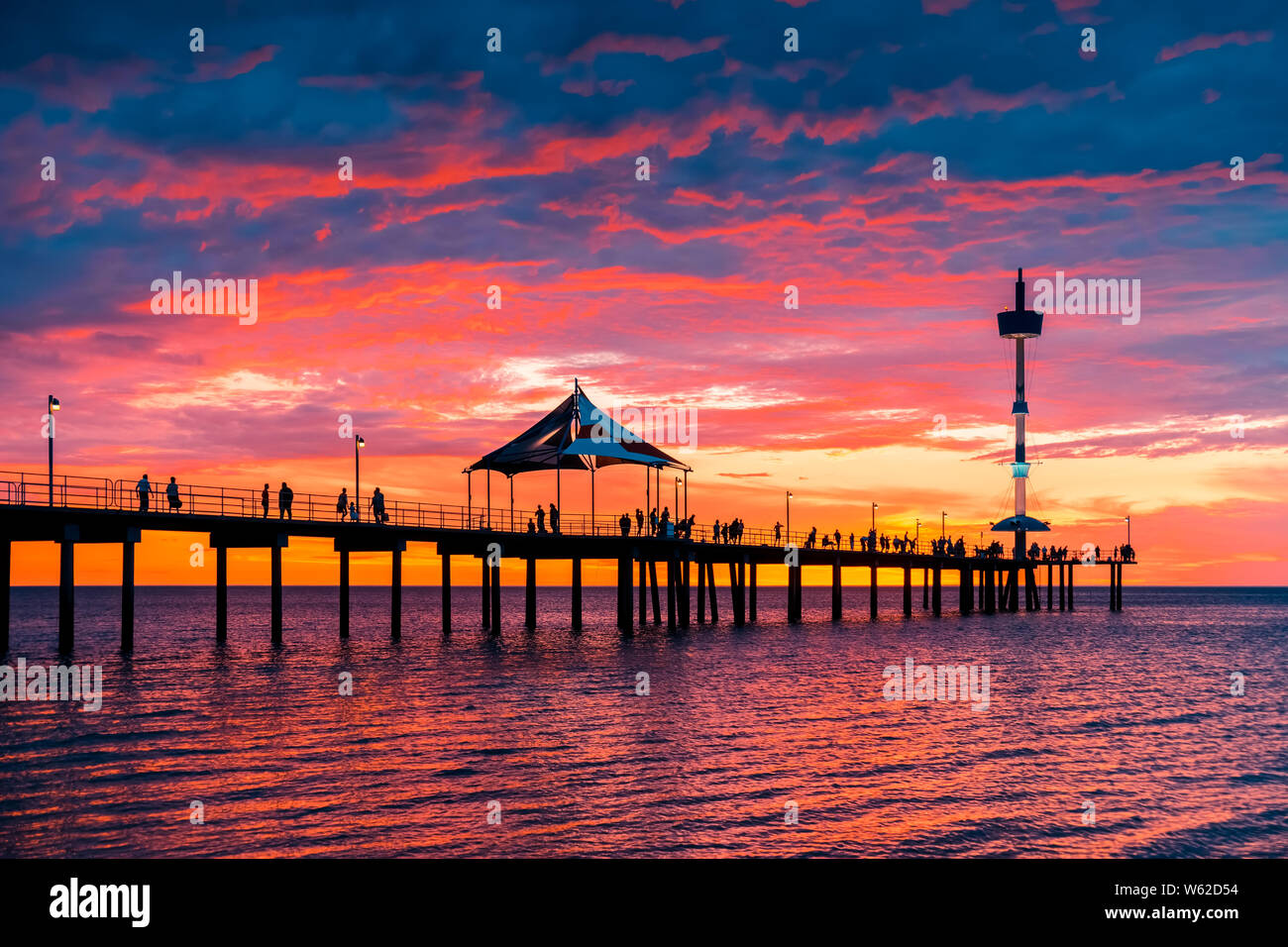 Adelaide beach hot hi-res stock photography and images - Alamy