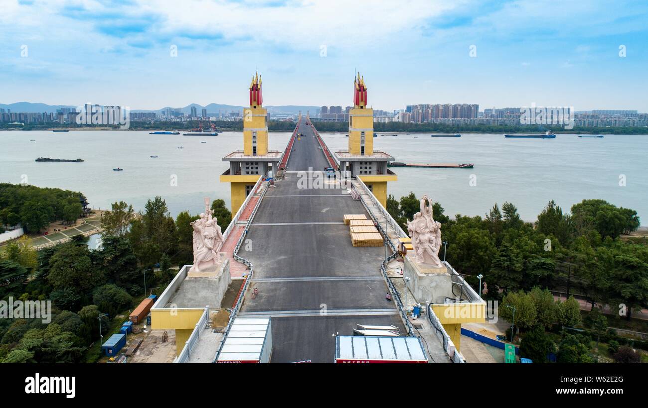 70 meter hi-res stock photography and images - Alamy