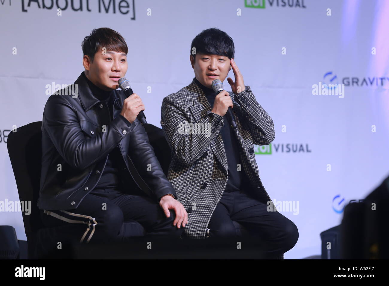 Yoon Min-soo, left, and Ryu Jae-hyun of South Korean R&B group Vibe ...