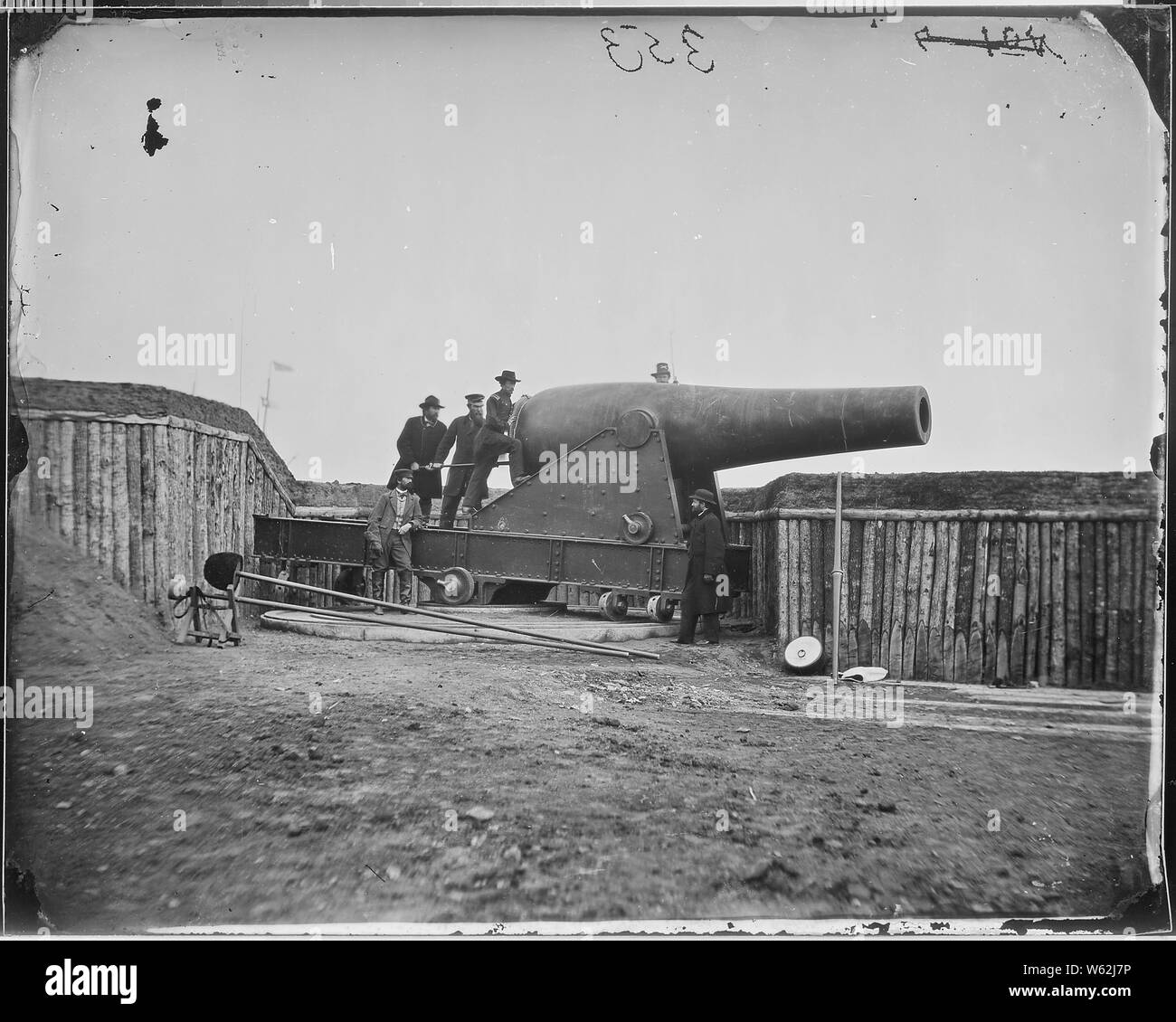 Cannon of largest size mounted in Fort, at Battery Rodgers. This is a ...