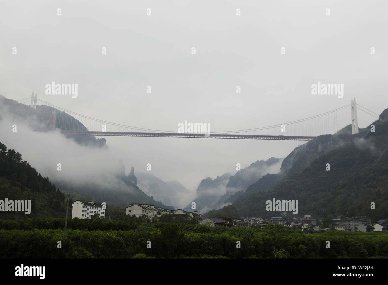 Aizhai suspension bridge china hi-res stock photography and images - Alamy