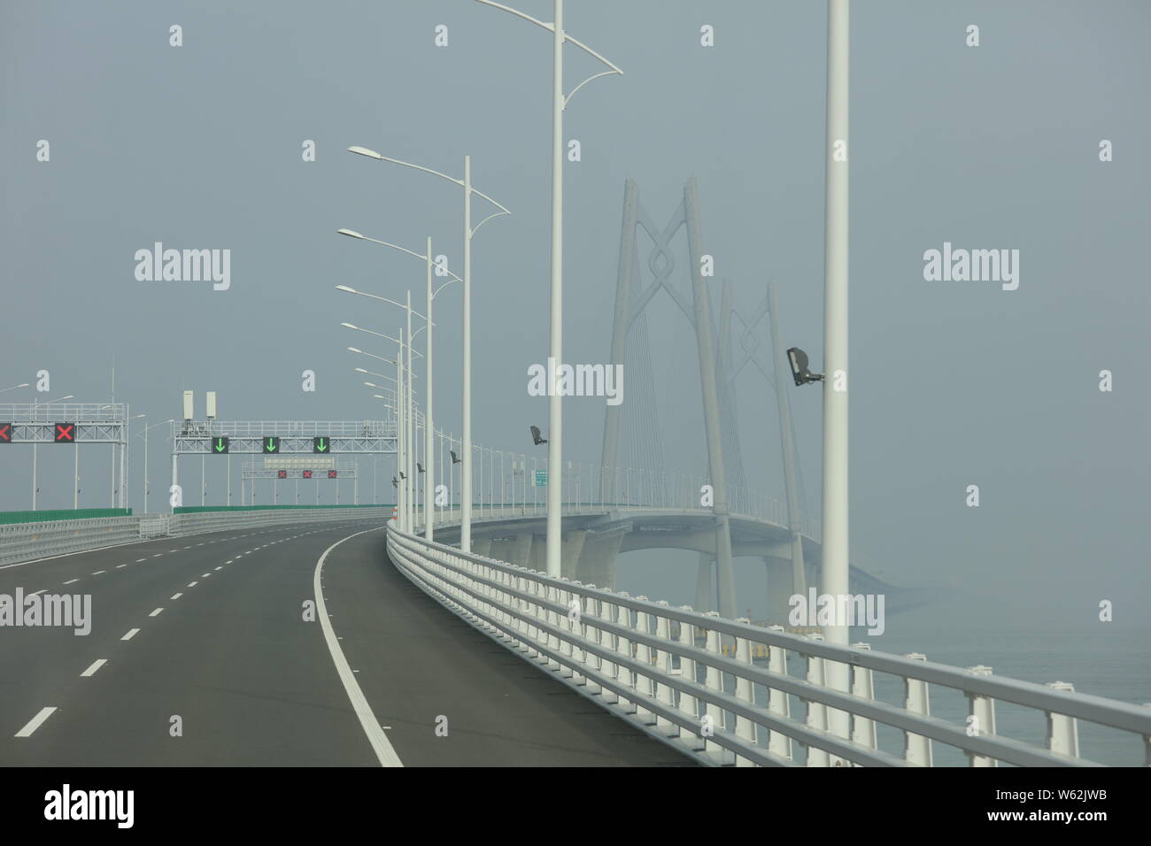 View of the world's longest cross-sea bridge, the Hong Kong-Zhuhai ...