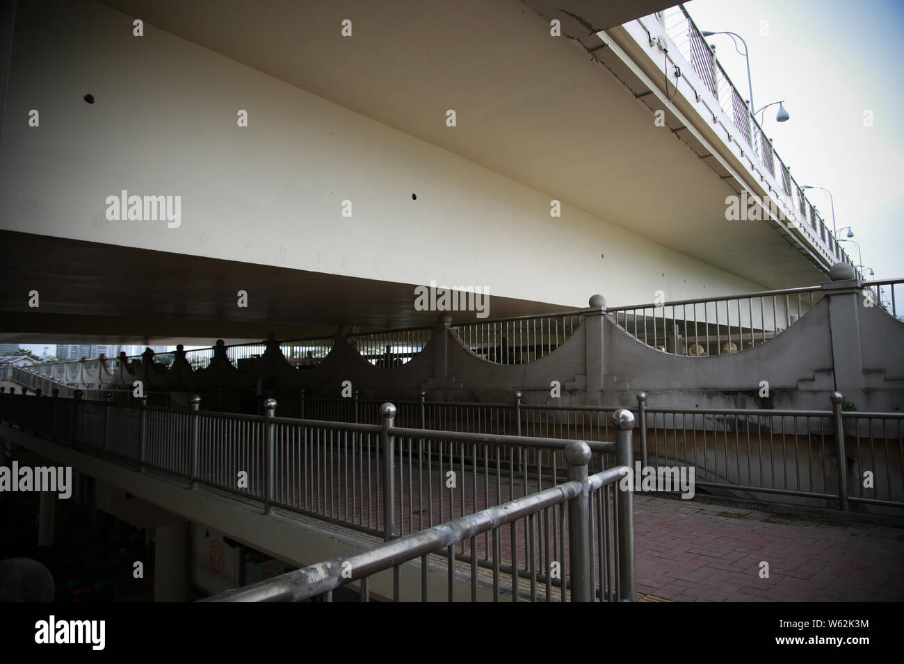 Pedestrian flyover hi-res stock photography and images - Alamy
