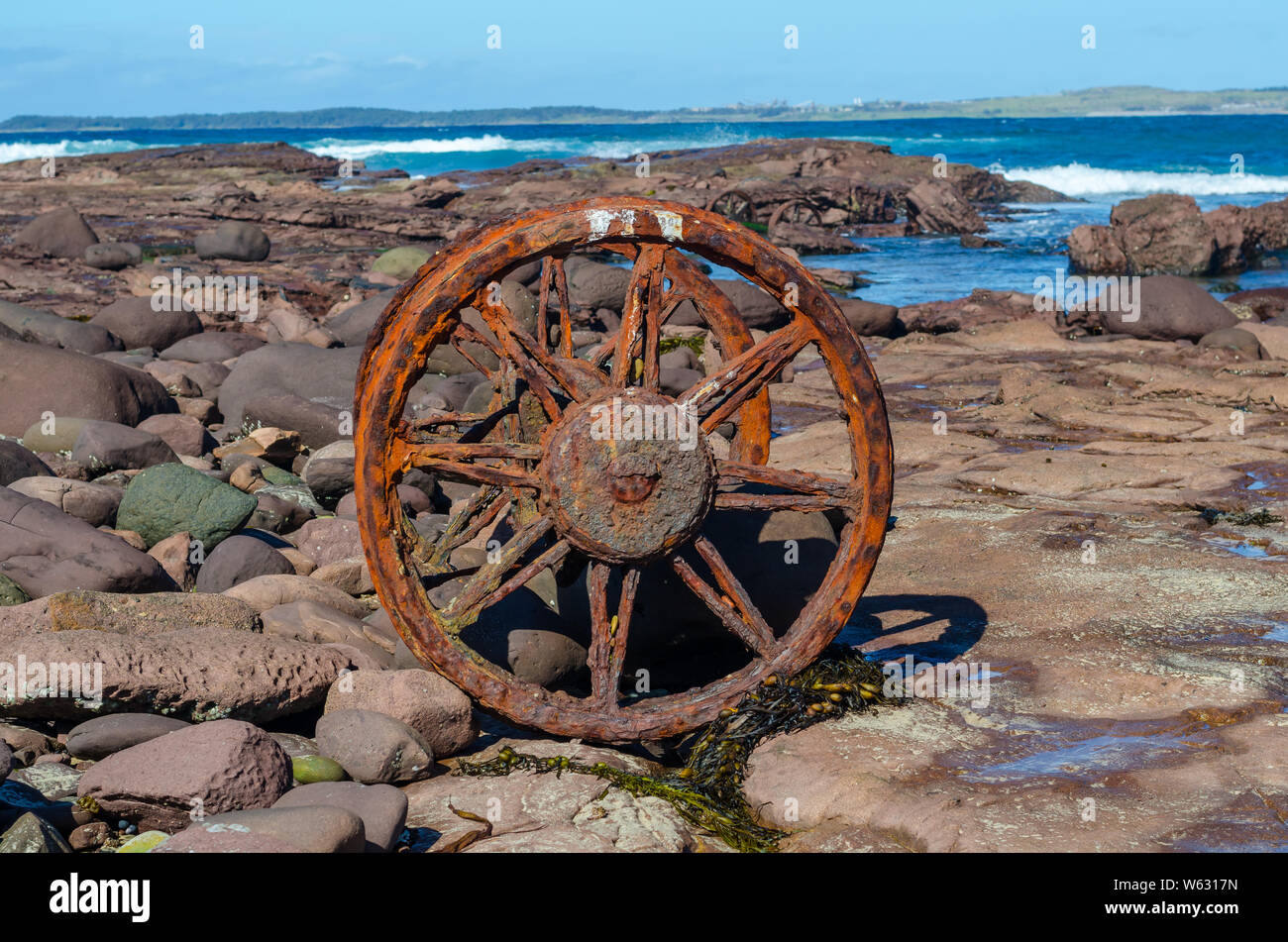 Rail wheels and axle hi-res stock photography and images - Alamy