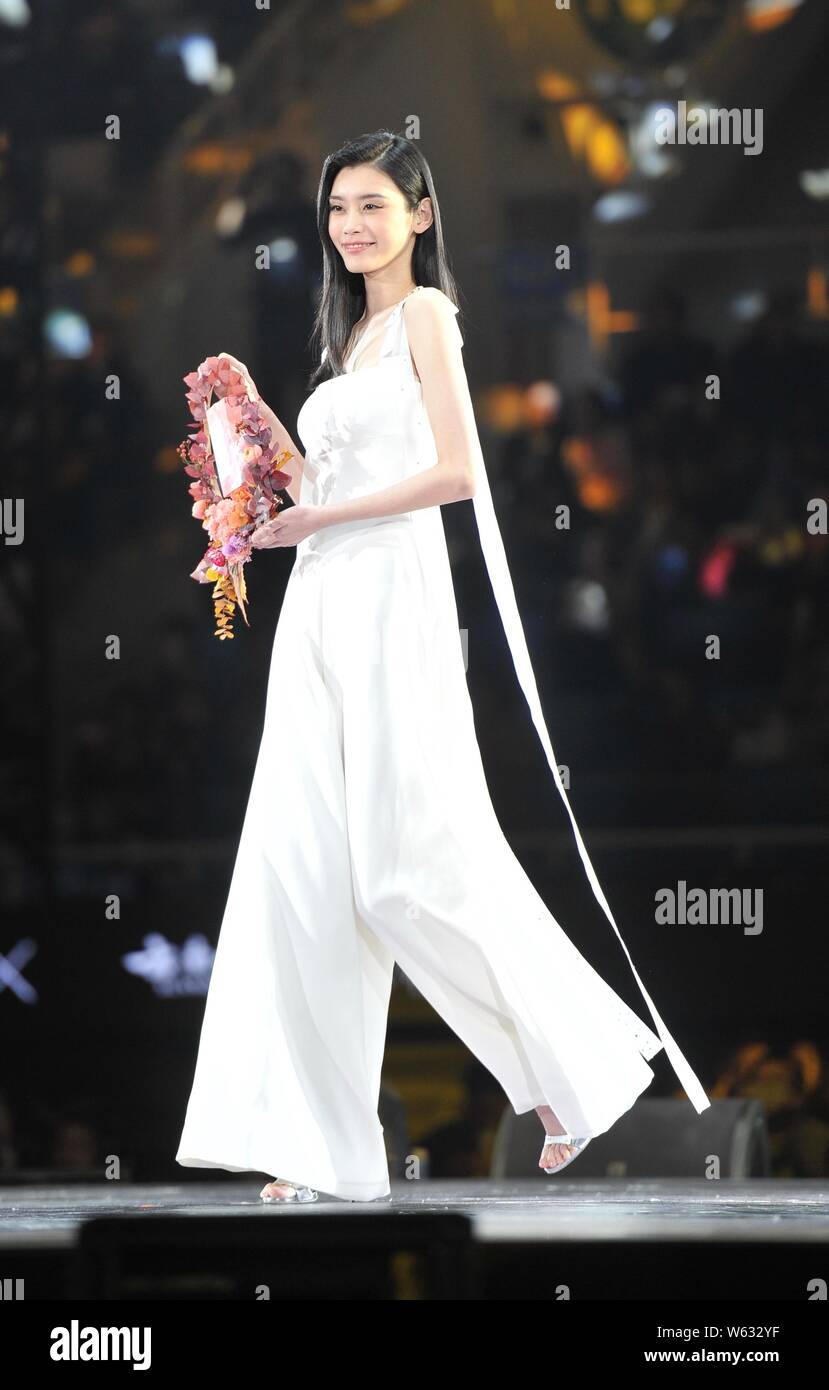 Victoria's Secret Angel and Chinese model Xi Mengyao, better known as ...