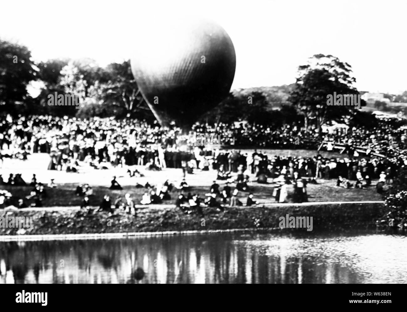 Early display hi-res stock photography and images - Alamy