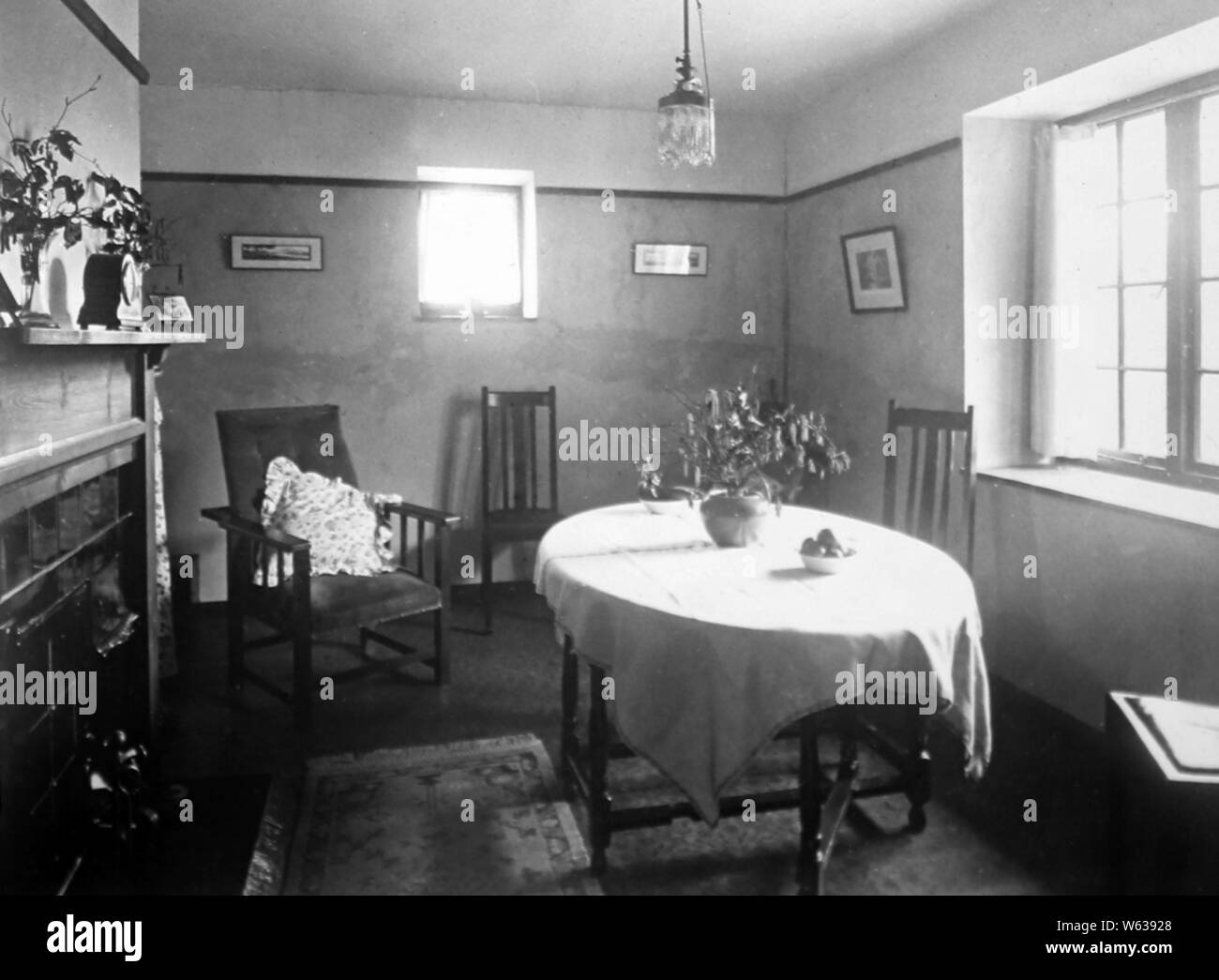 Old Cottage Interior High Resolution Stock Photography and Images - Alamy