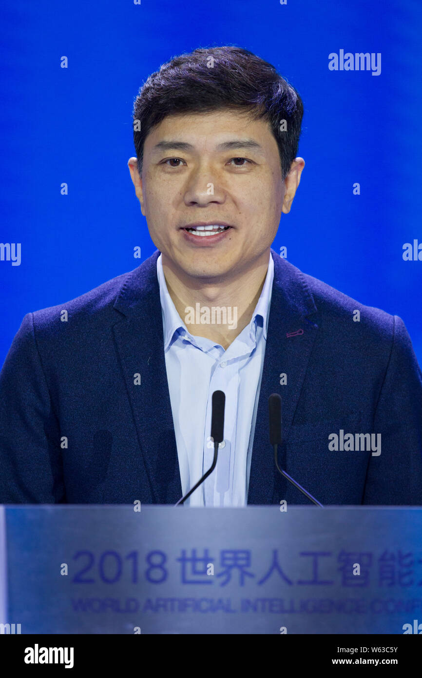 Robin Li Yanhong, Chairman and CEO of Baidu Inc., delivers a speech during the 2018 World ...