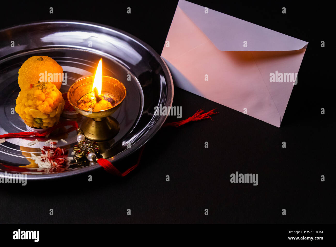 Happy rak hi-res stock photography and images - Alamy