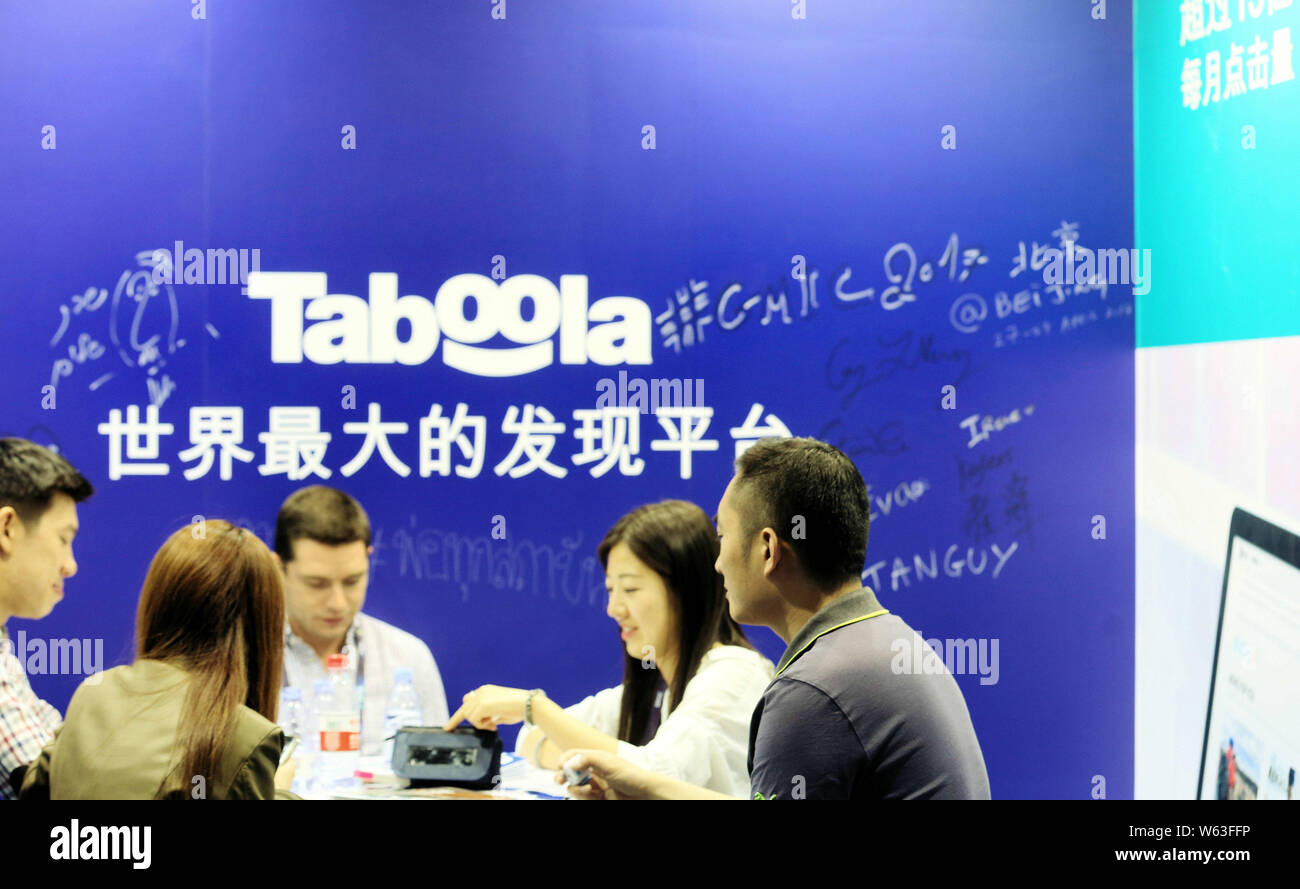 Content discovery hi-res stock photography and images - Alamy