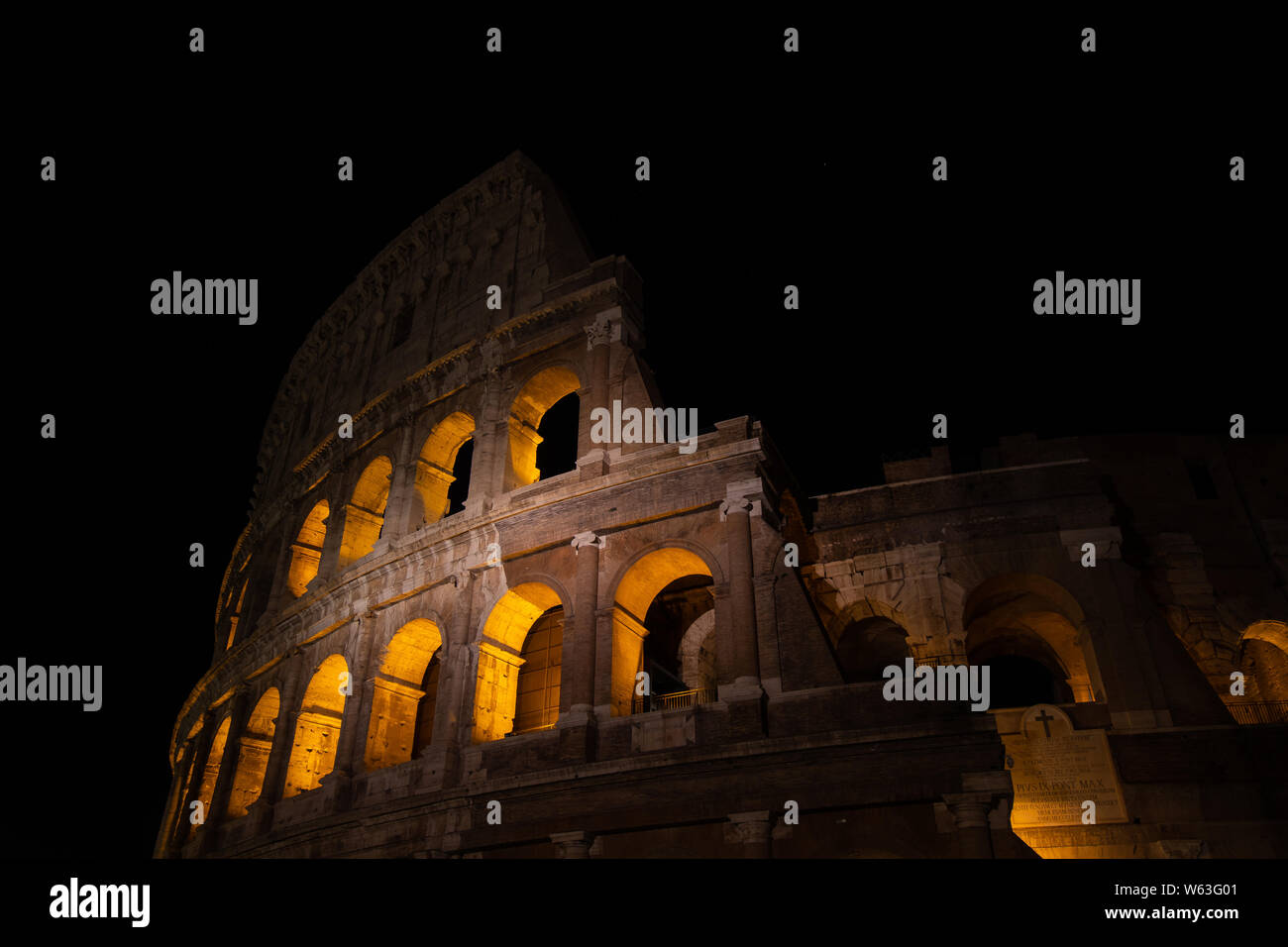 The famous Colosseum at night in Rome, Italy Stock Photo - Alamy