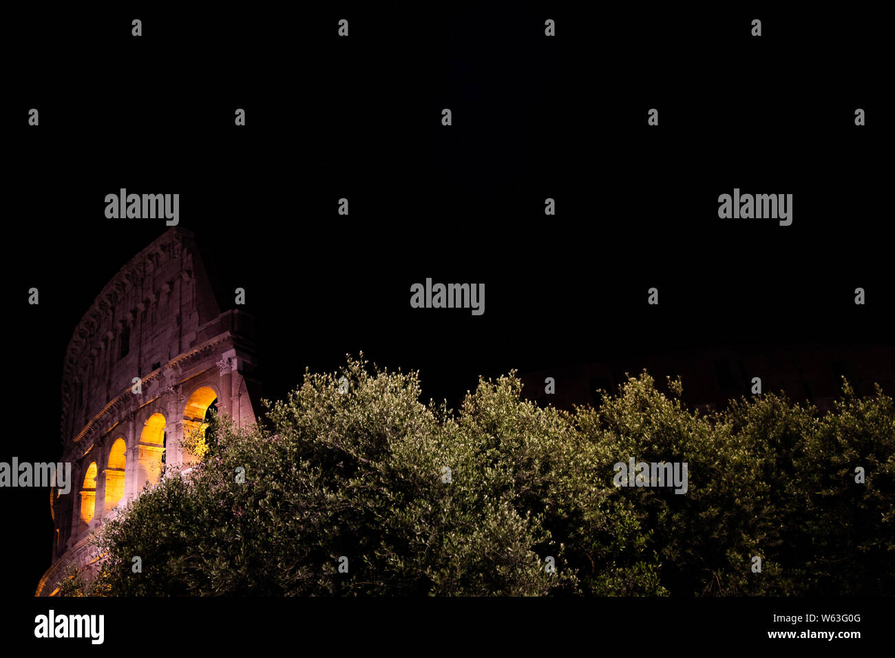 Colosseum and trees hi-res stock photography and images - Alamy