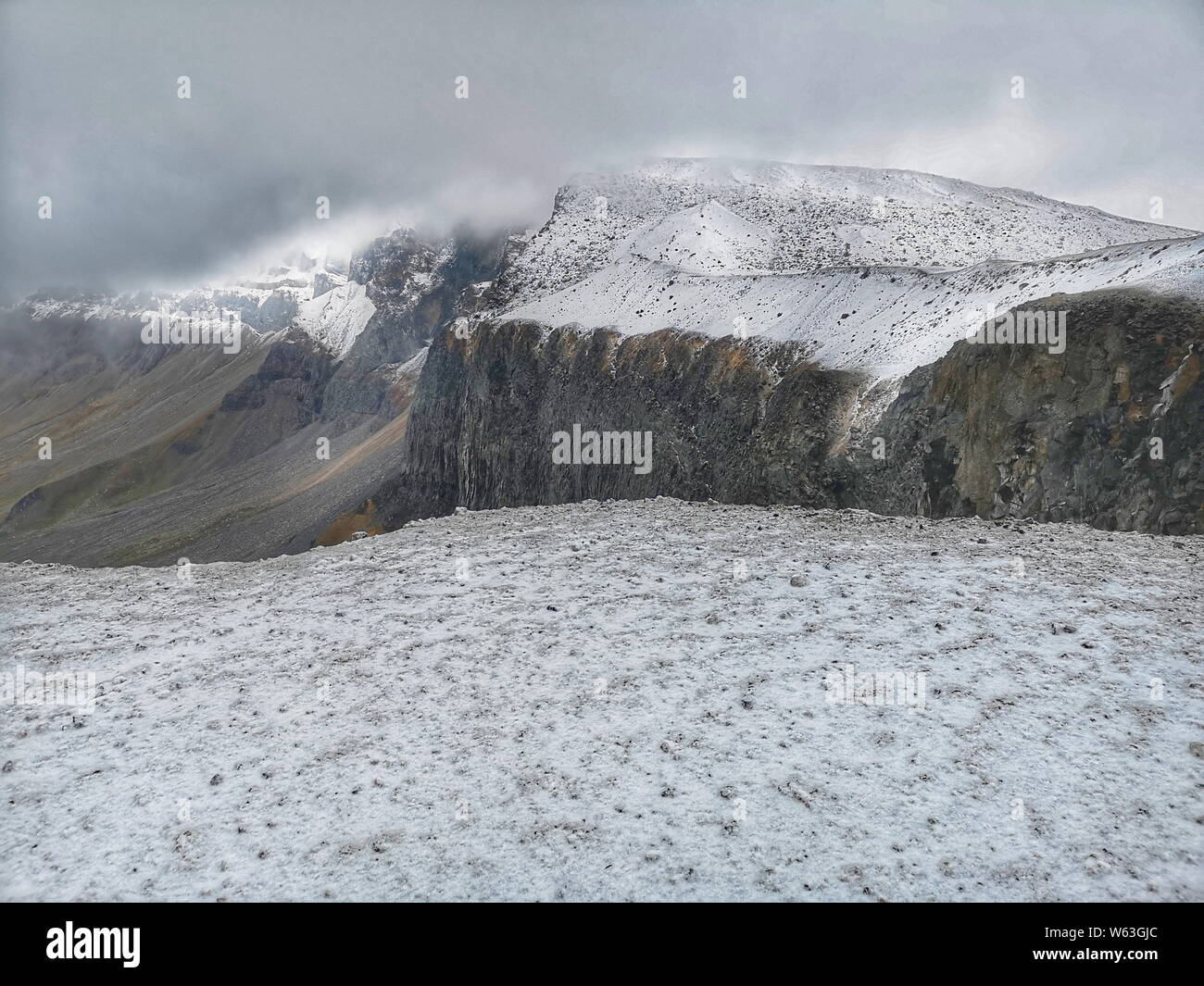 Snow scape of the Paektu Mountain or Changbai Mountain in Yanbian ...