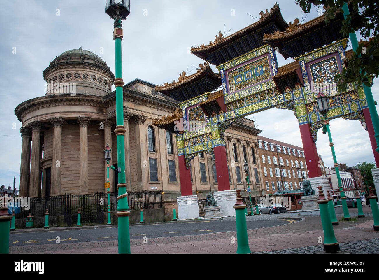 Liverpool chinatown nelson street hi-res stock photography and images ...