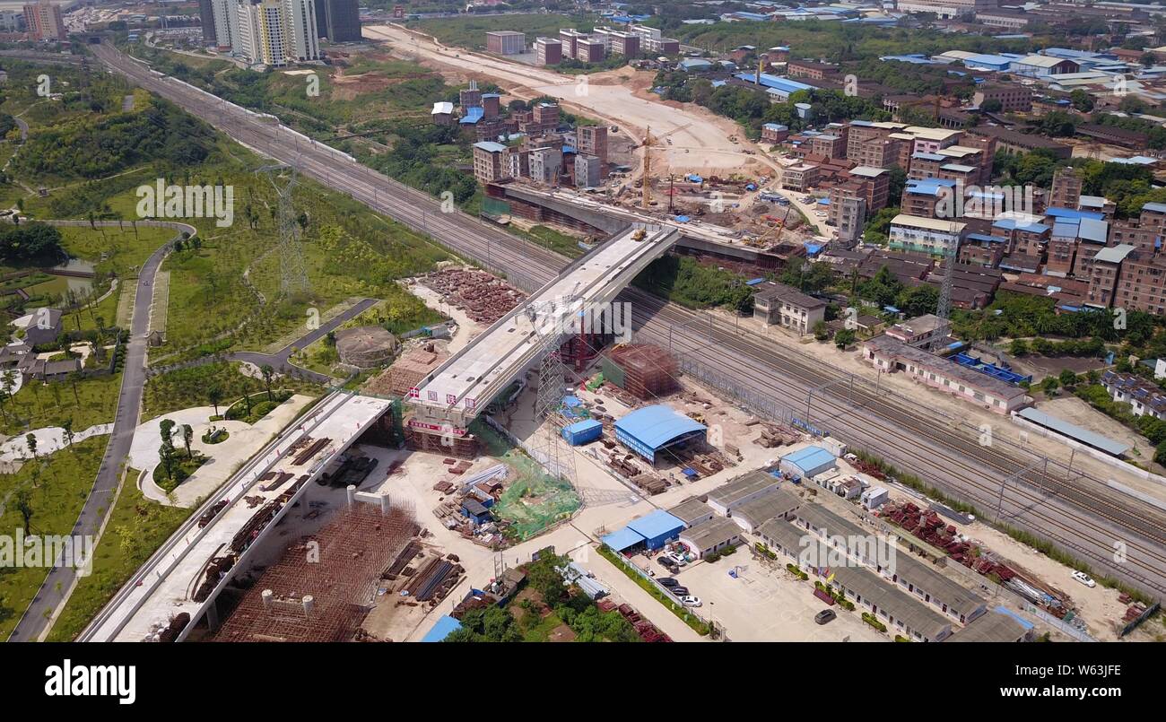 Over 120 degrees hi-res stock photography and images - Alamy