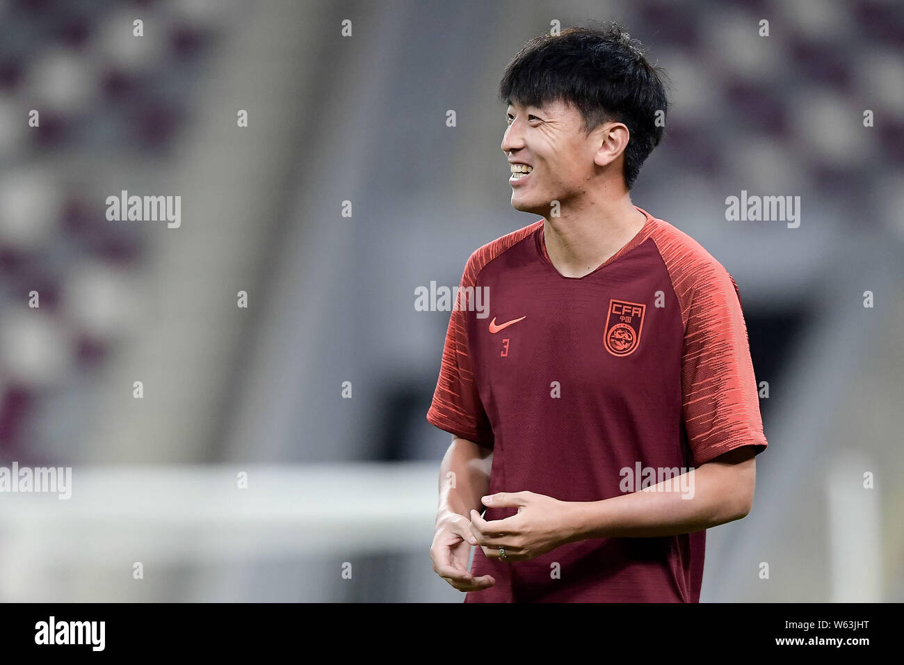 Yang Xu of Chinese national men's football team takes part in training ...