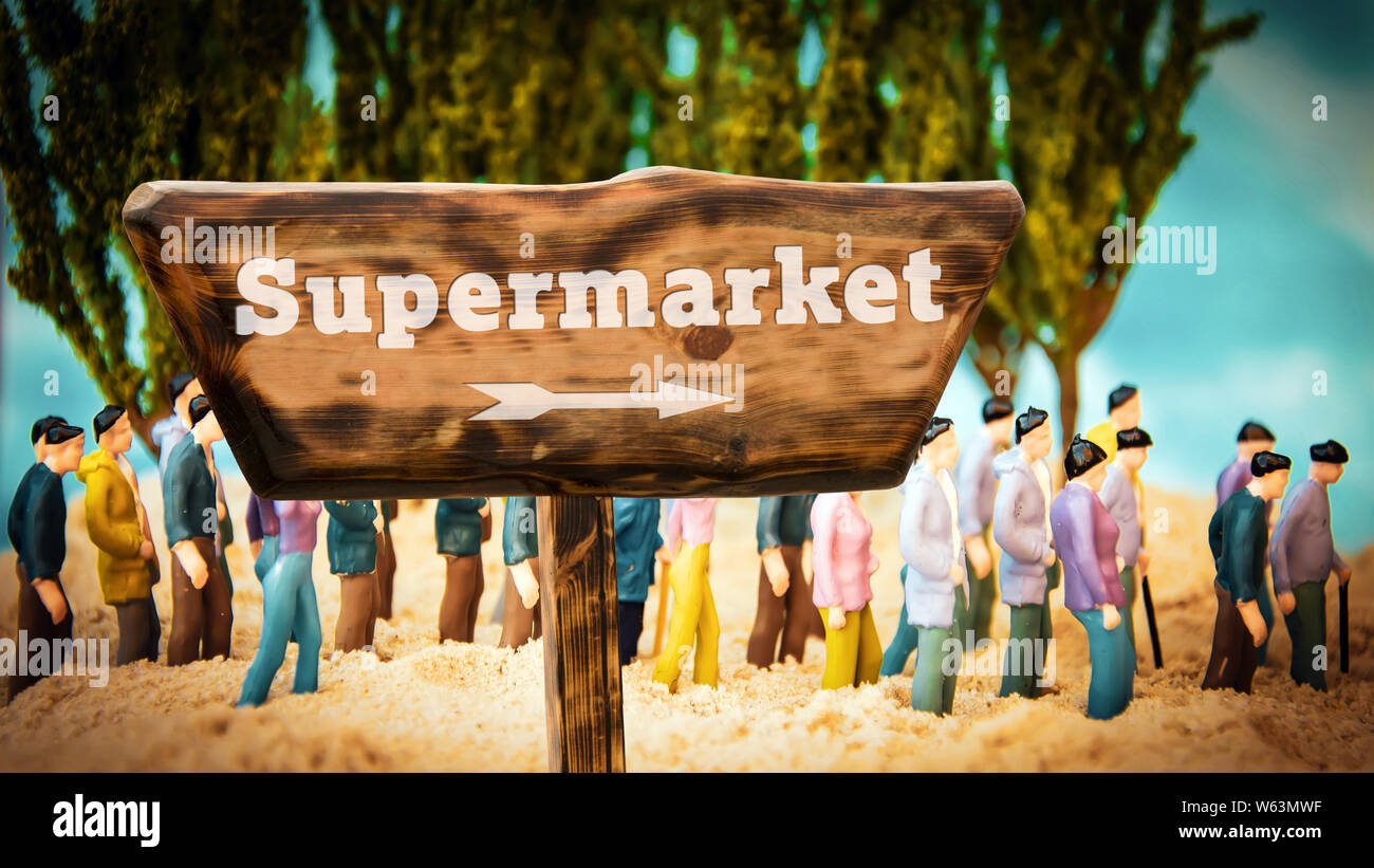 Street Sign the Direction Way to Supermarket Stock Photo - Alamy