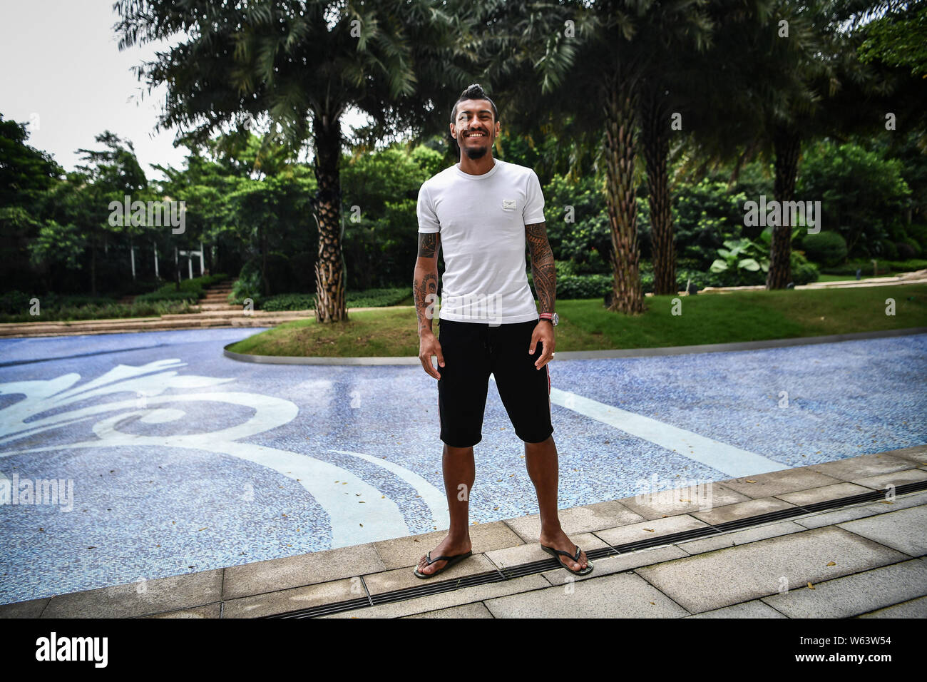 Brazilian football player Paulinho of Guangzhou Evergrande Taobao ...