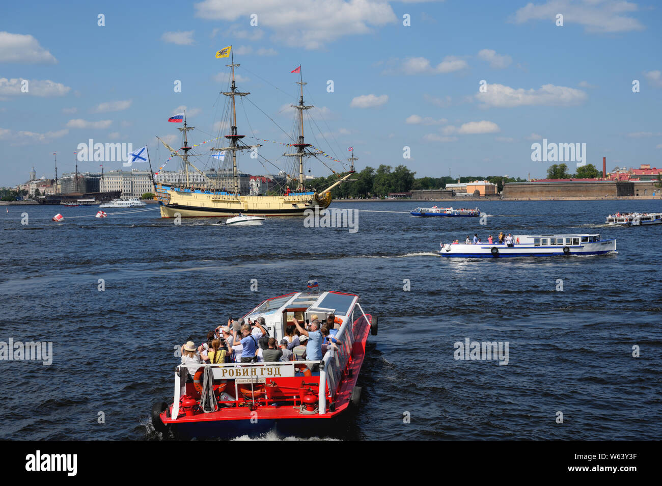 Imperial russian battleship hi-res stock photography and images - Alamy