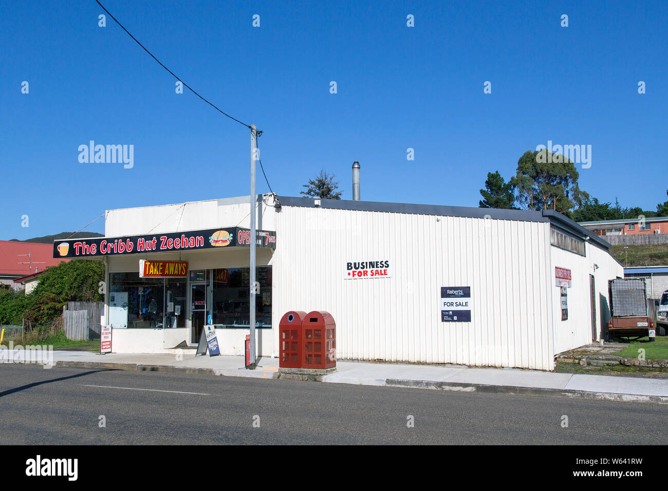 Zeehan, Tasmania: April 04, 2019: The Cribb Hut convenience store and ...