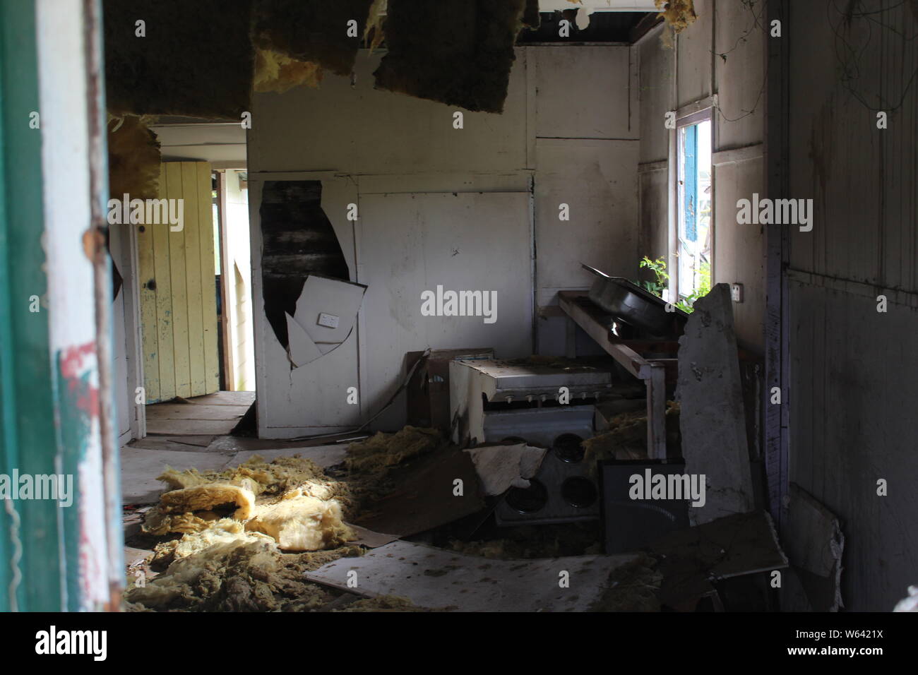 Falling down decrepit hi-res stock photography and images - Alamy