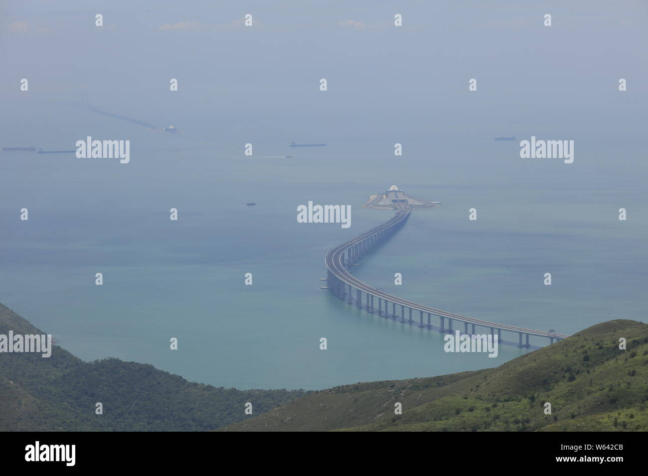 --FILE--An aerial view of the world's longest cross-sea bridge, the ...