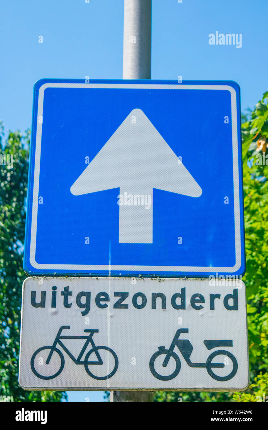 Do not enter except bikes hi-res stock photography and images - Alamy