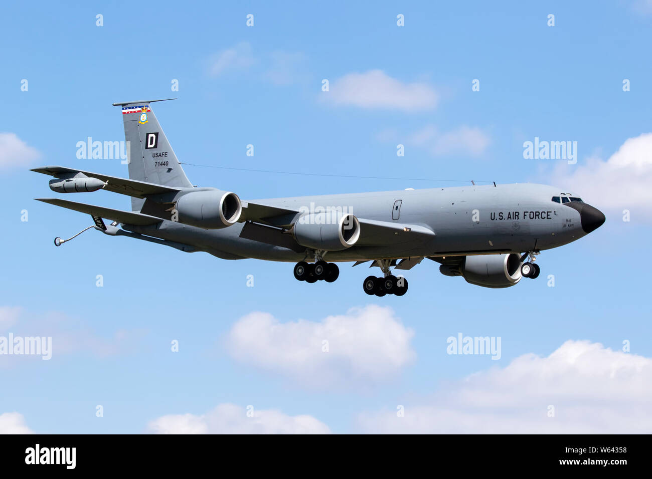 Usaf kc 135 stratotanker hi-res stock photography and images - Alamy