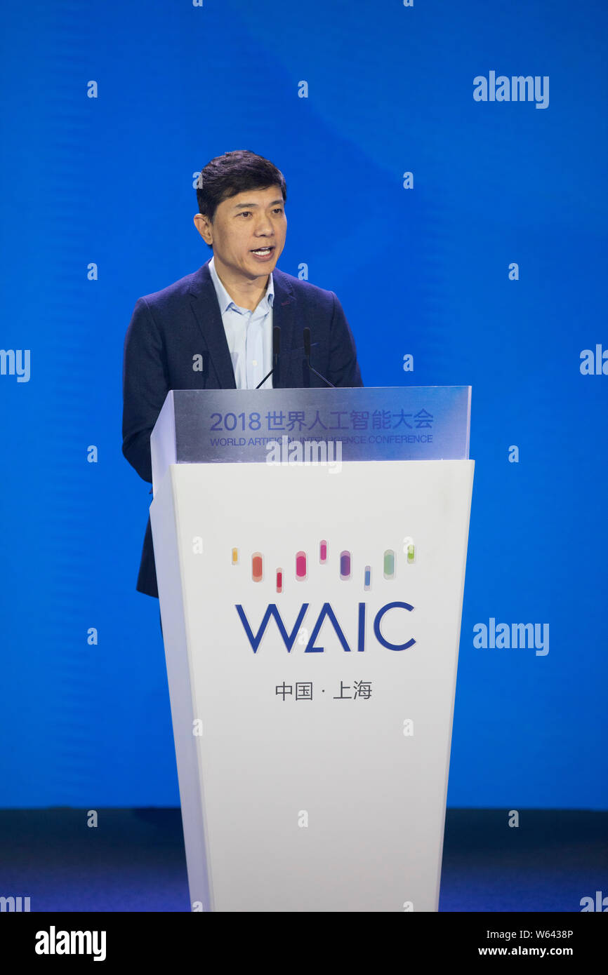 Robin Li Yanhong, Chairman and CEO of Baidu Inc., delivers a speech during the 2018 World ...