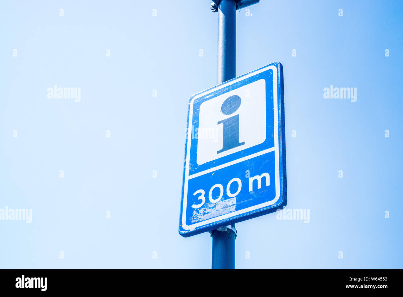 Dutch traffic sign: information over 300 meters Stock Photo - Alamy
