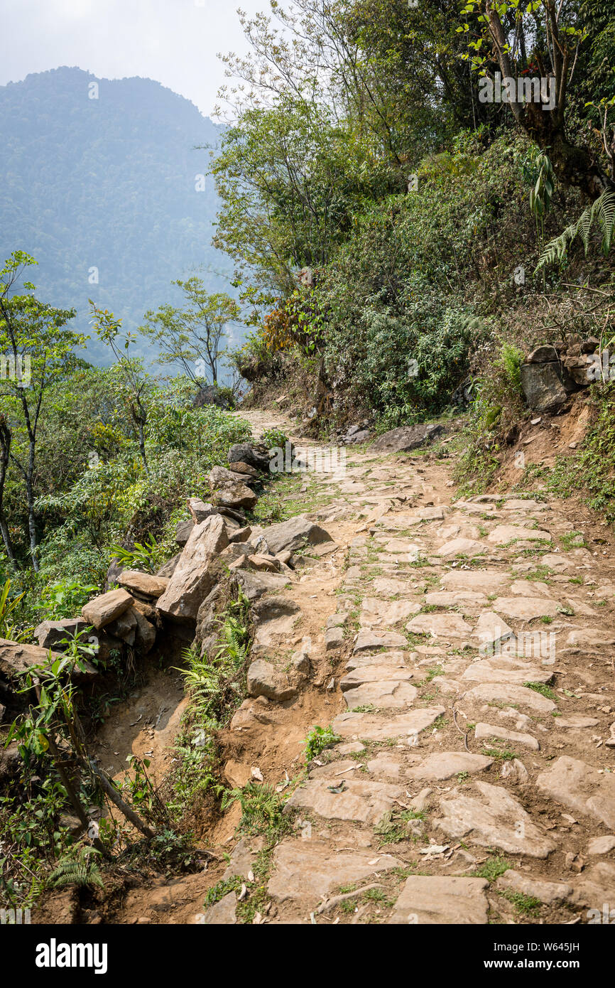 Gochela trek hi-res stock photography and images - Alamy