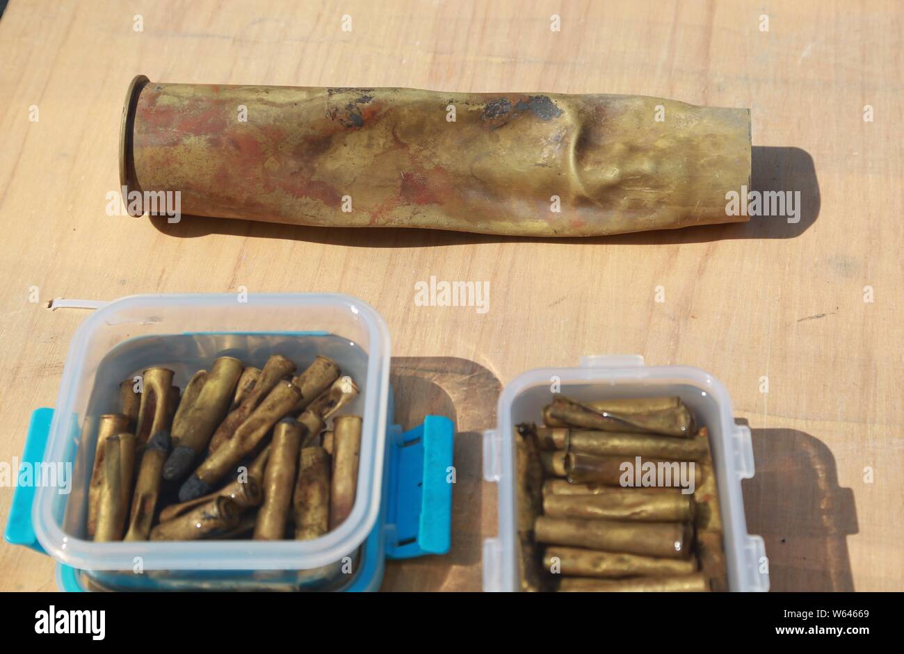 Chinese cruiser jingyuan hi-res stock photography and images - Alamy