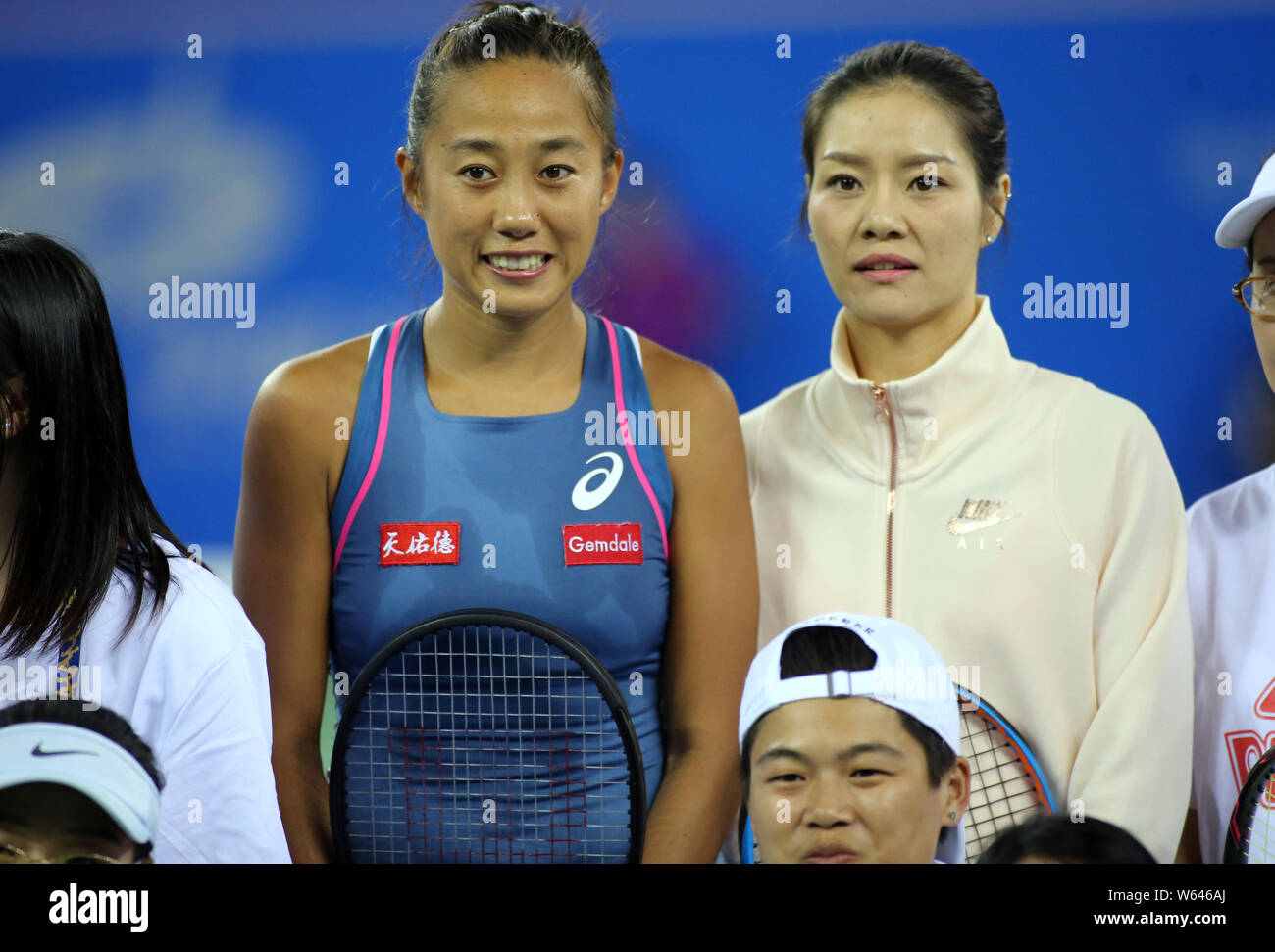 Retired Chinese tennis star Li Na, right, poses with Zhang Shuai of ...