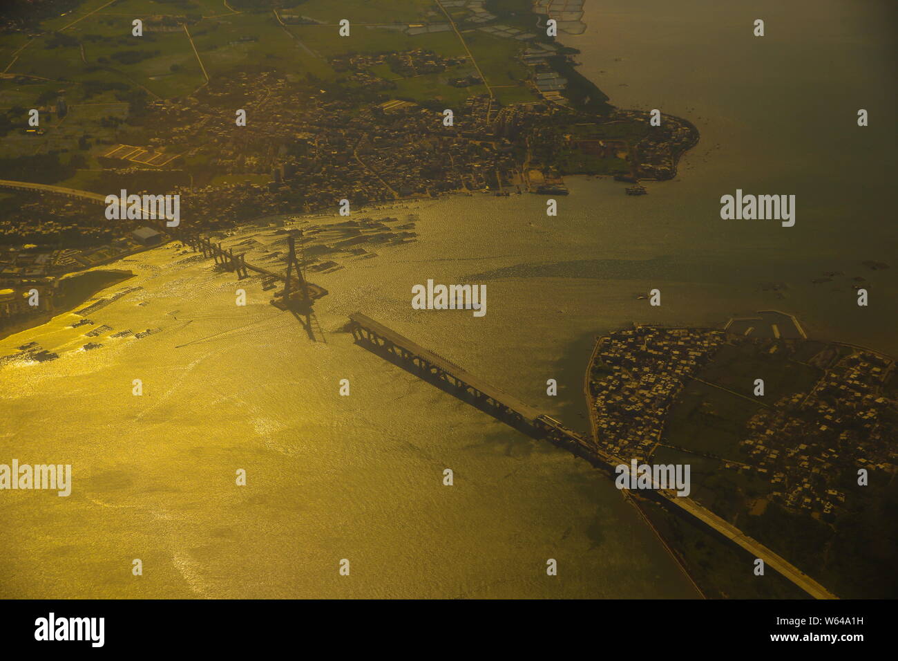 Wenchang bridge hi-res stock photography and images - Alamy