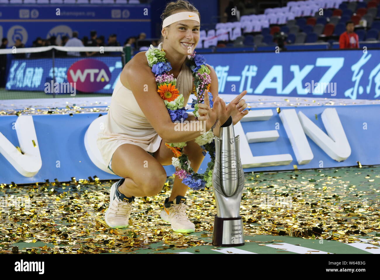 Aryna Sabalenka of Belarus poses with her trophy after defeating Anett ...