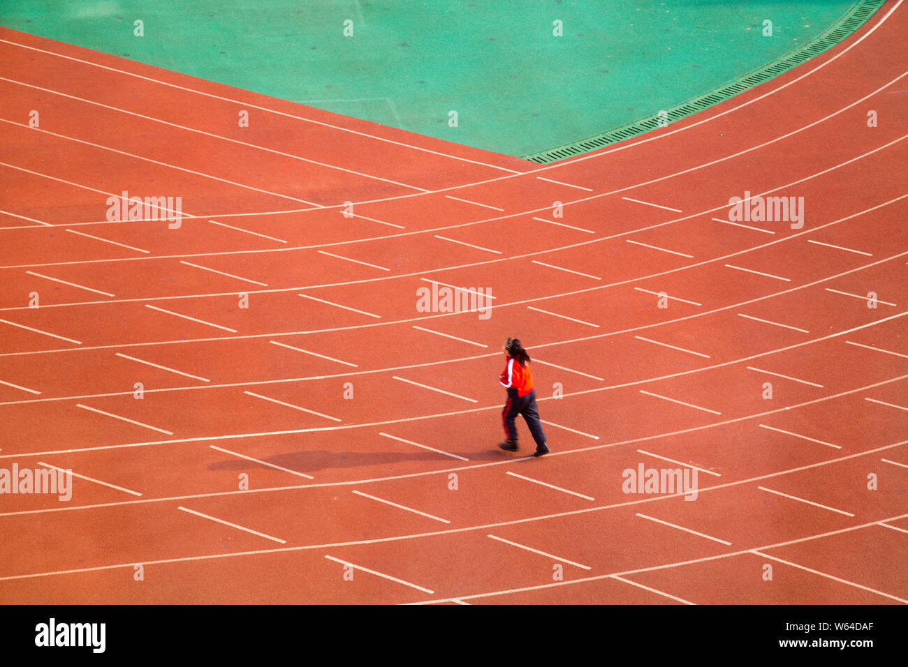 Primary school student hi-res stock photography and images - Alamy