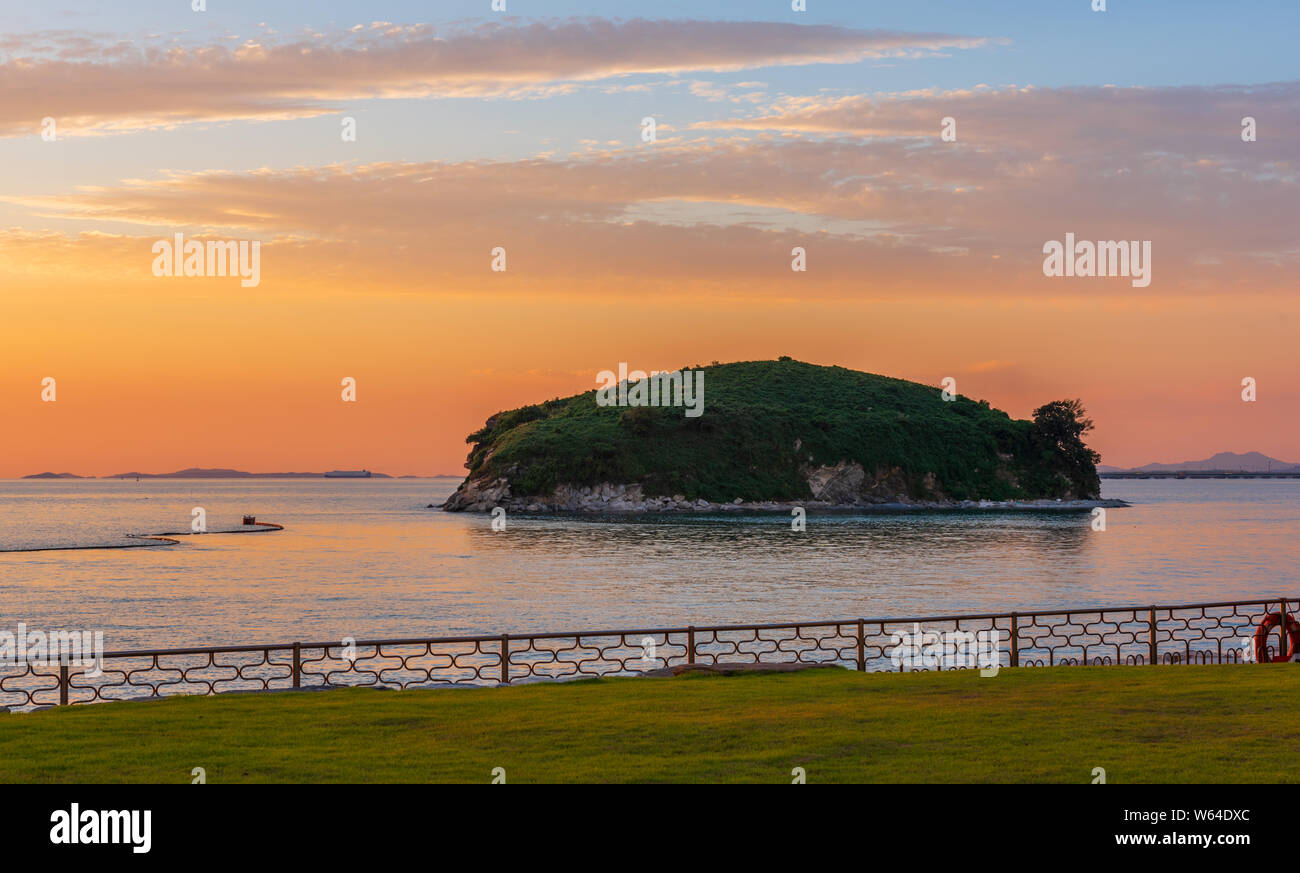 Islands of incheon hi-res stock photography and images - Alamy