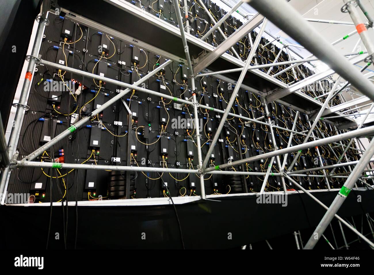 Construction of back side of big led projection screen Stock Photo - Alamy