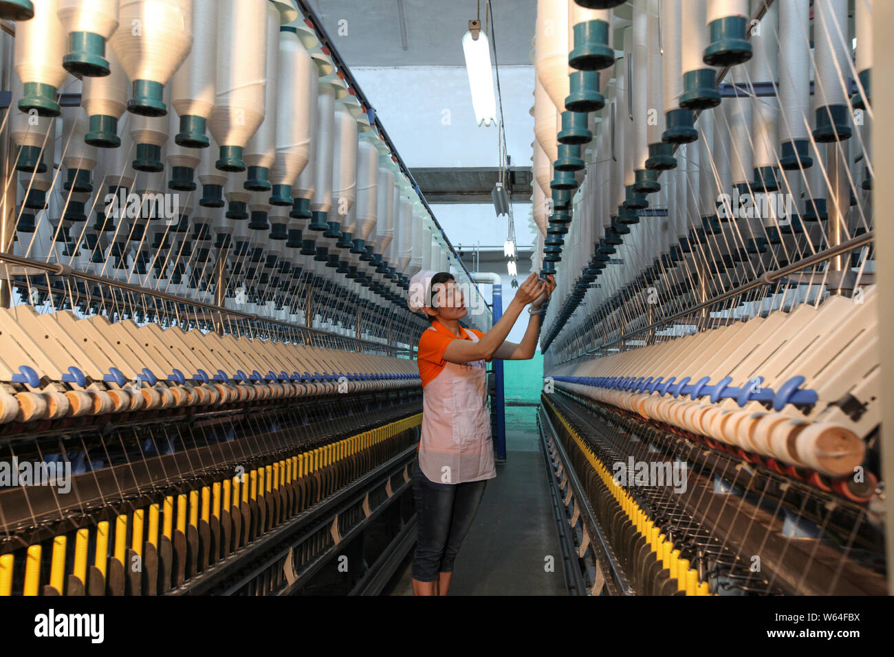 Female fujian province hi-res stock photography and images - Alamy